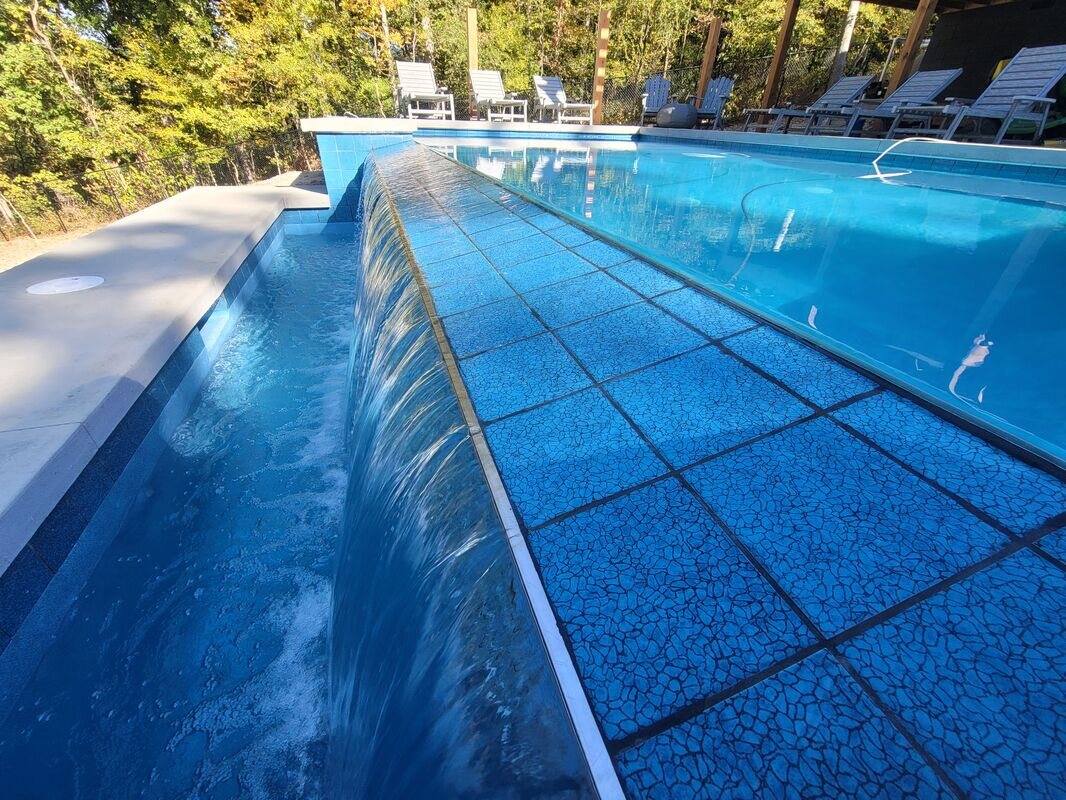 Innovative Pool Water Features for a Better Experience